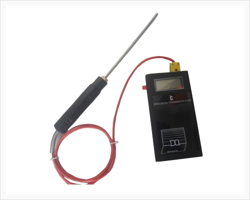 Hand held Temperature indicators - Digiqual Systems